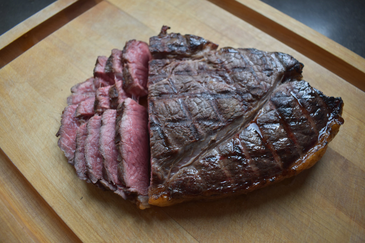 Giant Steak: What Makes a Steak? – Cairncrest Farm
